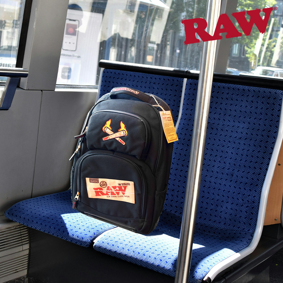 HBI Canada - LARGEST SELECTION OF SMOKE & SCALE PRODUCTS - RAW BLACK BAKEPACK v3